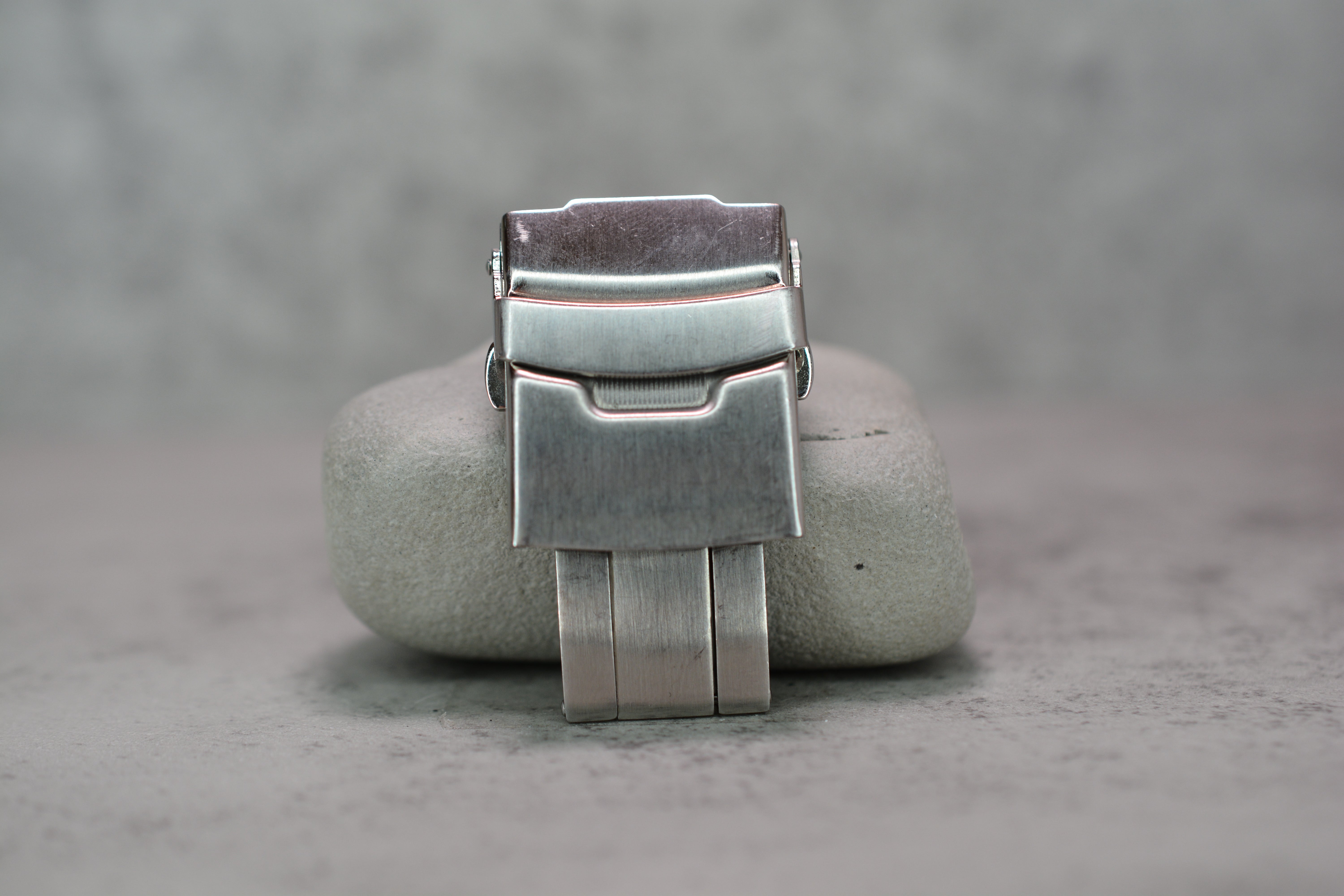 Buckles & Clasps – Secondhand Mods