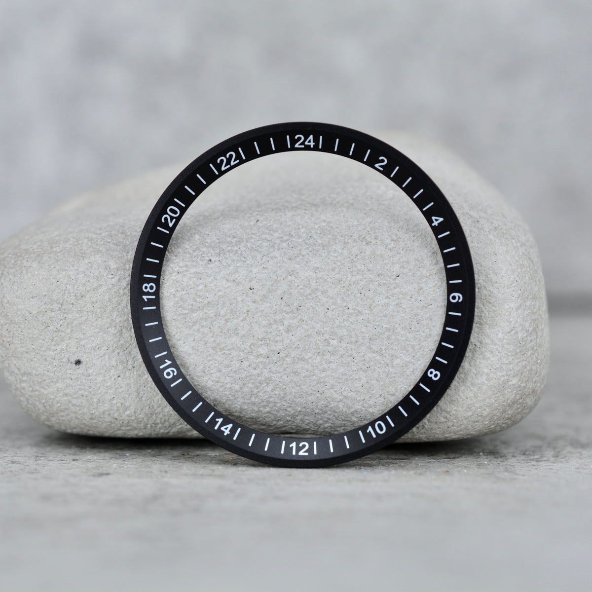 SRPE Chapter Ring - Black + White GMT Markers - New – Secondhand Mods