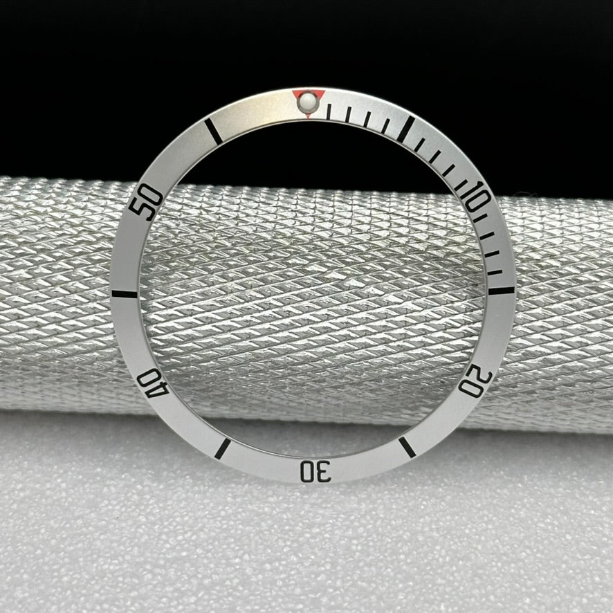 Sloped Aluminum Sub-Style Silver Bezel Insert – Secondhand Mods