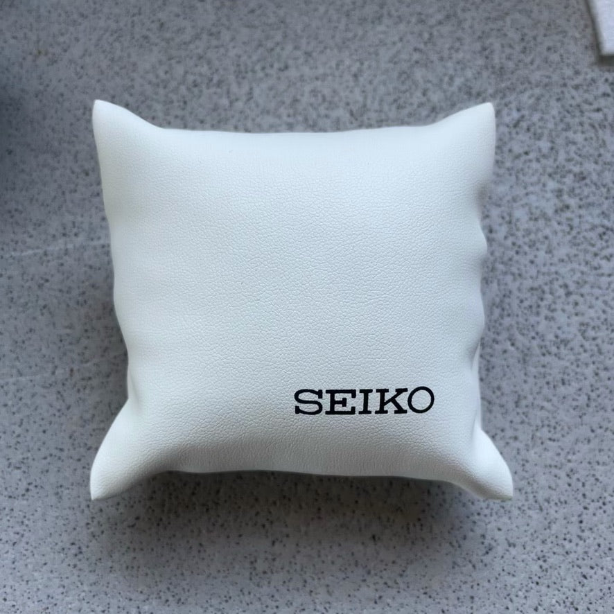 OEM Seiko White Leather Watch Pillow – Secondhand Mods